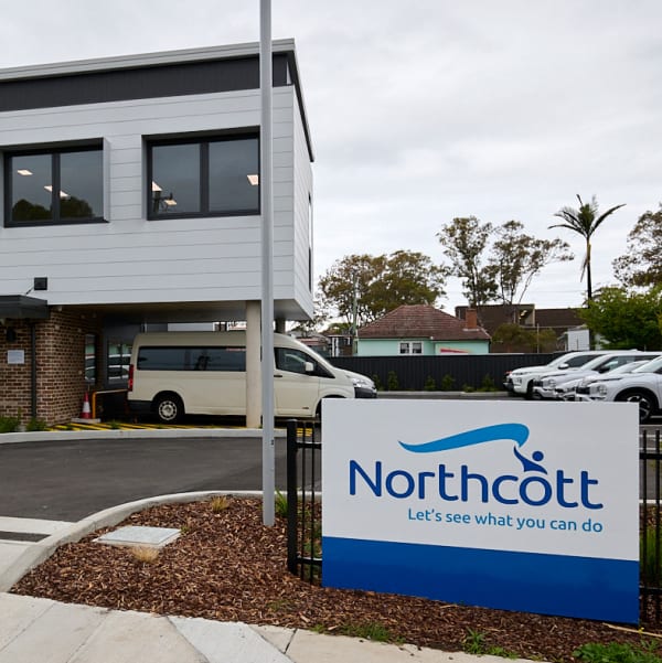 Baresque | zintra | Northcott Dapto | Zintra Emerald Box Tiles in therapy space with colourful ...